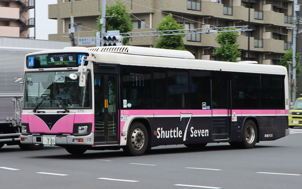 京成バス E701 足立230う・701: exhaust note.