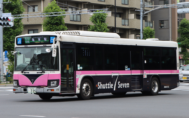 京成バス E705 足立230う・705: exhaust note.